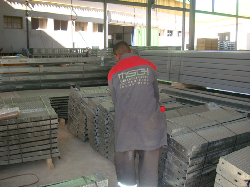 Packing and loading MSGI